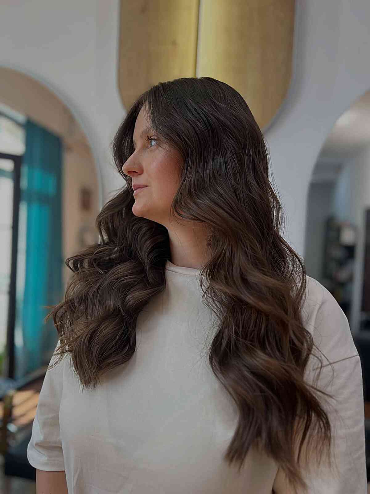 30 Gorgeous Wavy Hair Styles for That Perfect 2026 Look